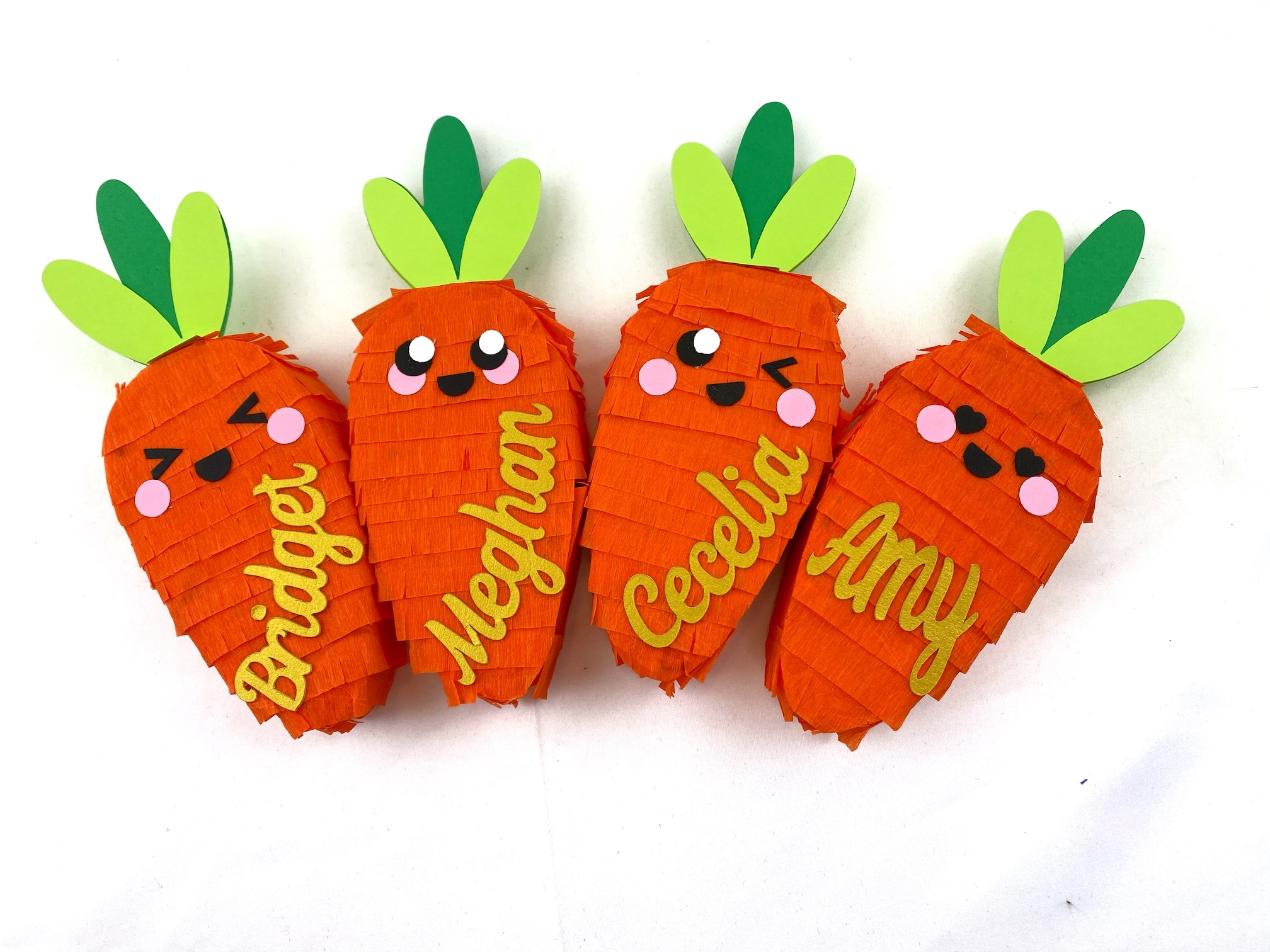 Glencoe resident's pinata business becomes a smashing success during ...