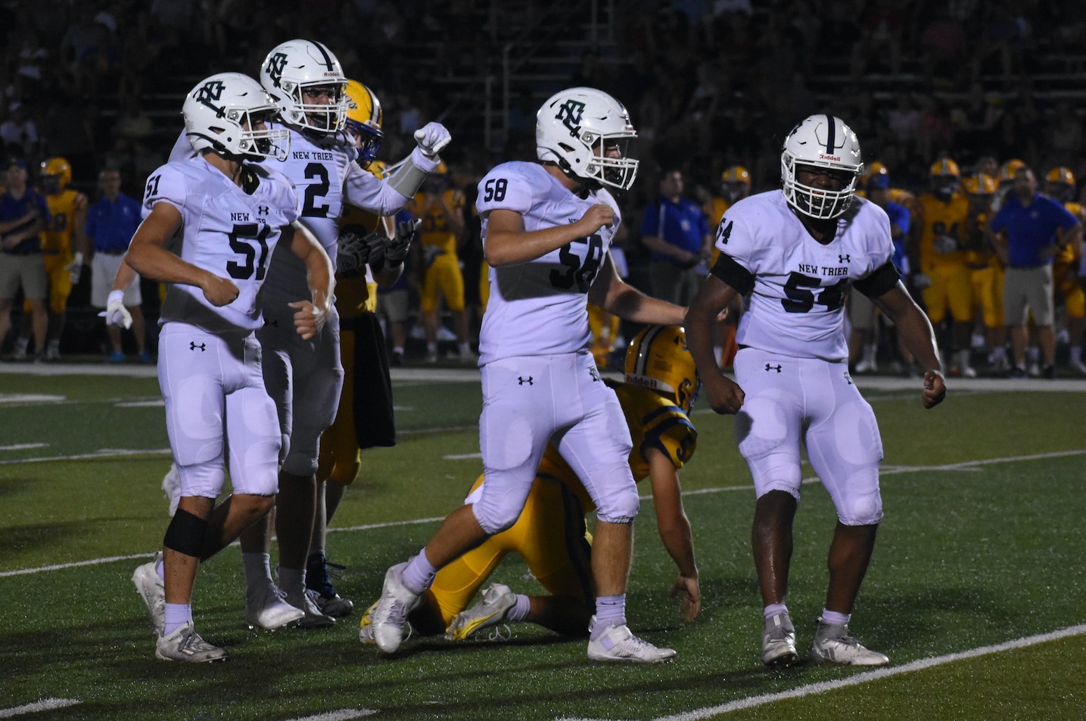 Four touchdowns from new thunder-lightning backfield power New Trier to ...