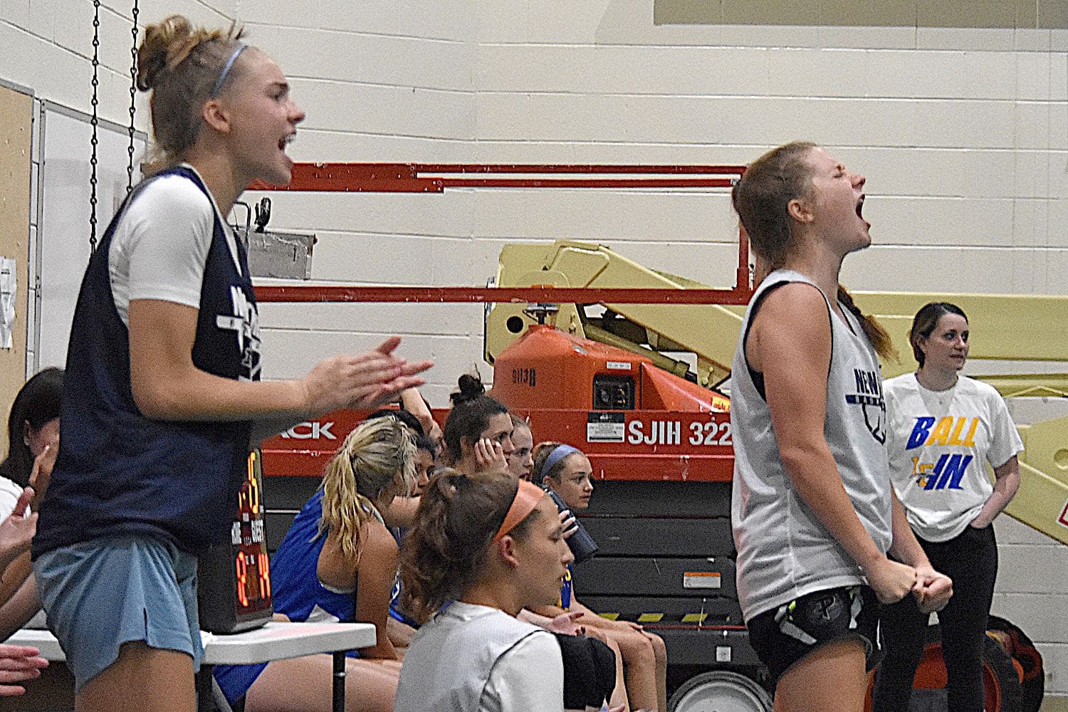 New names step up for New Trier hoops teams in summer league play - The ...