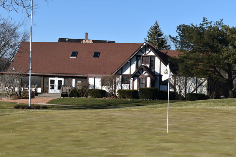 Approved contracts get ball rolling on Glencoe Golf Club improvements ...