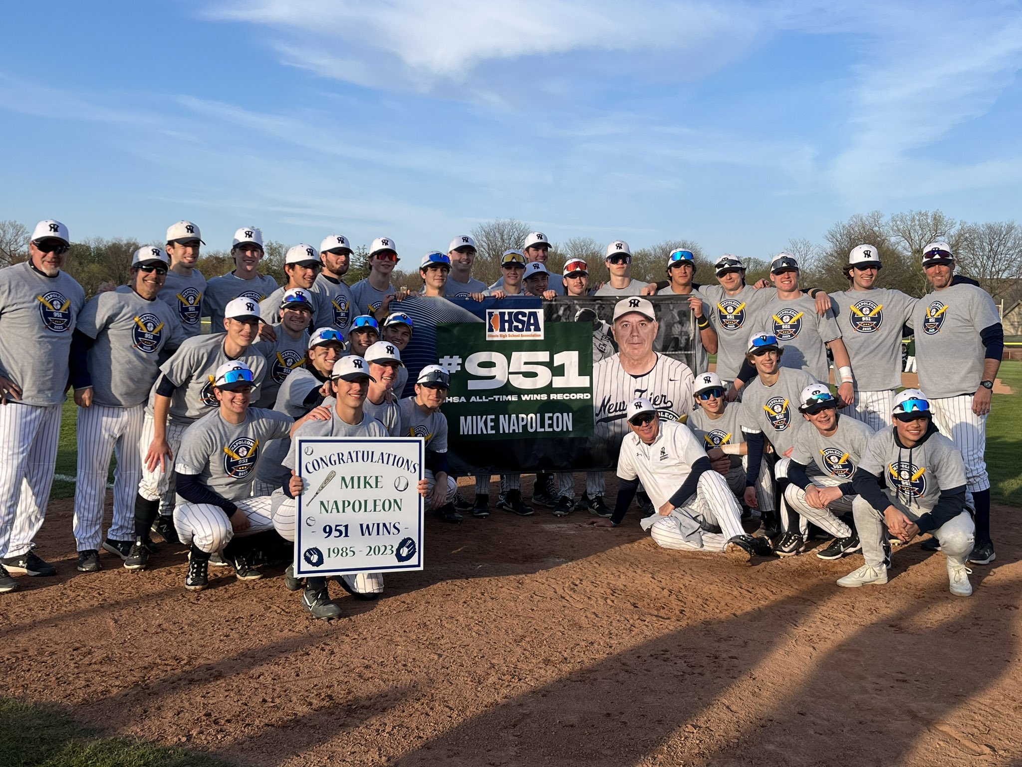 New Trier's Naps becomes state's winningest high school baseball coach ...