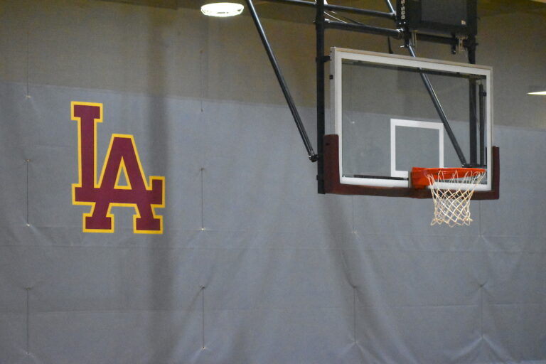 Loyola student spectators ejected from girls basketball game following ...