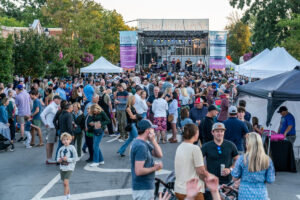 How Wilmette turned its downtown into a dining hotspot and a community ...