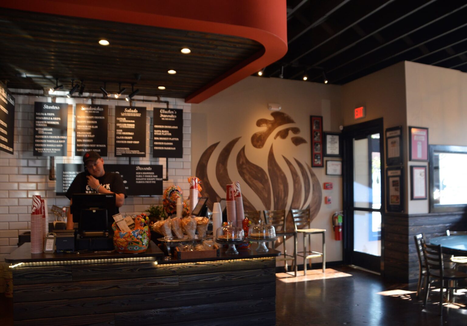 Clucker's to fly the Plaza del Lago coop - The Record