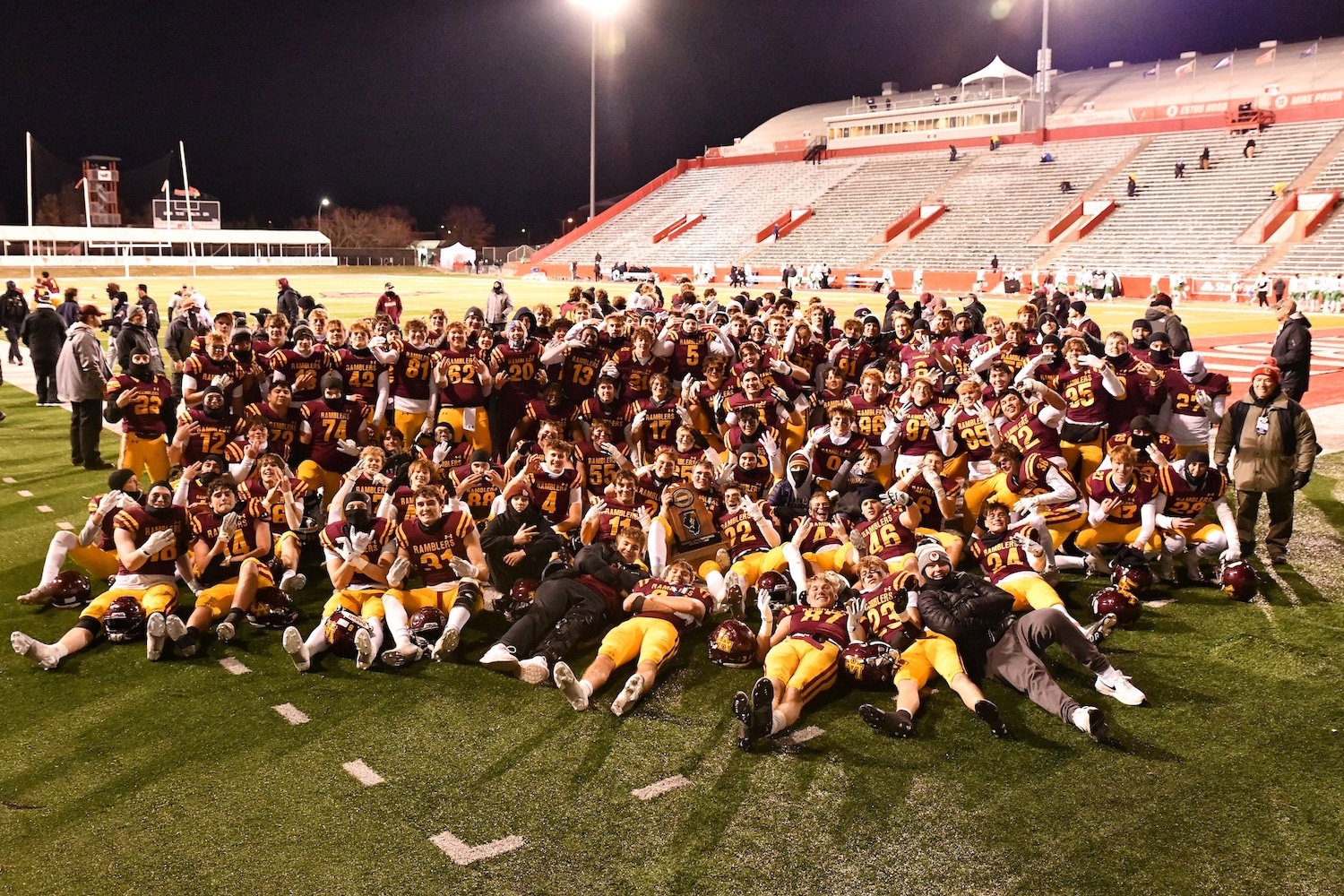 Three-ing is Believing: Loyola Academy three-peats as IHSA 8A champion ...