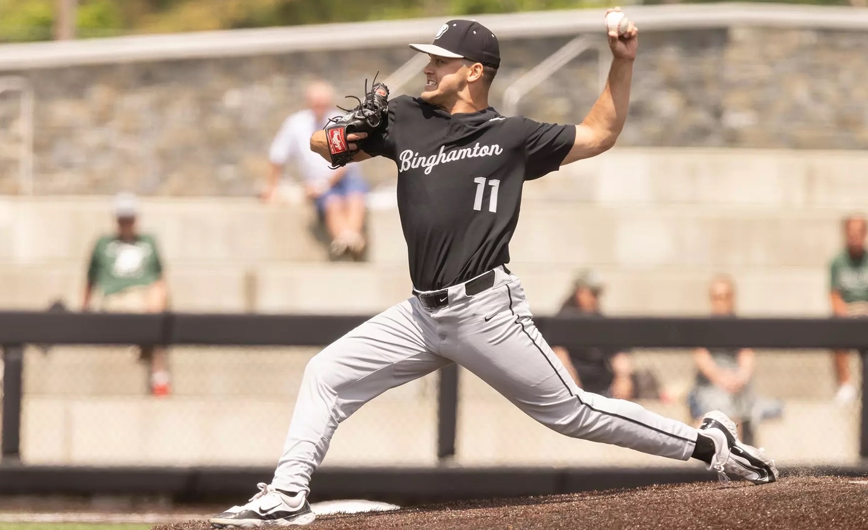 Baseball journey brings New Trier alum McKinven back to Chicago dugout ...
