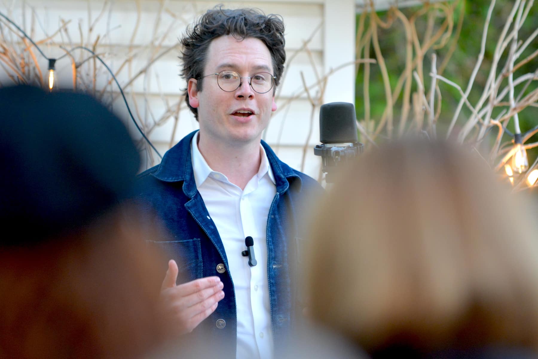 New Trier Dems' Hanley announces bid for state senate — with Schakowsky ...