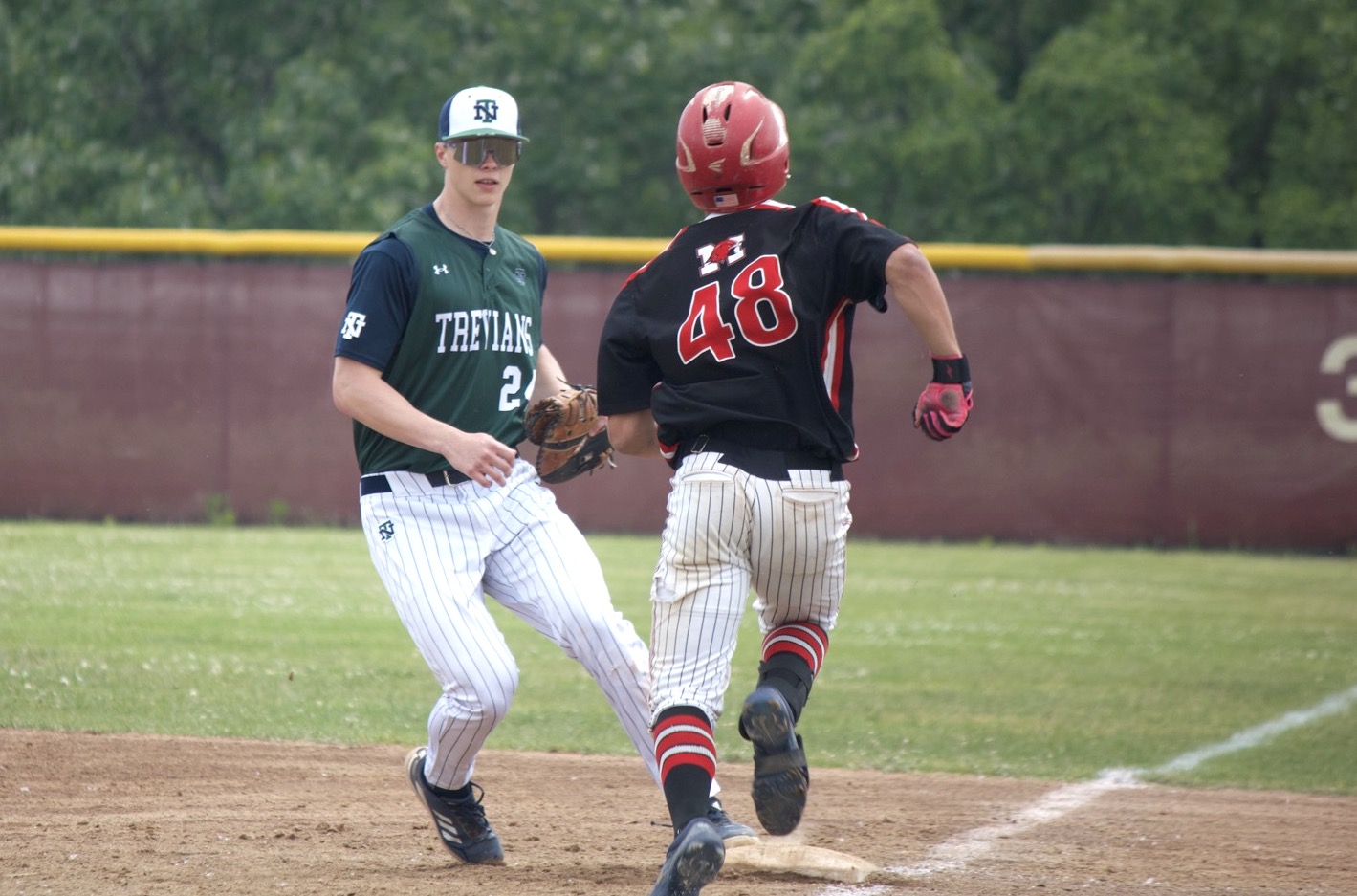Pitching duel does not go Trevians' way in season-ending sectional ...