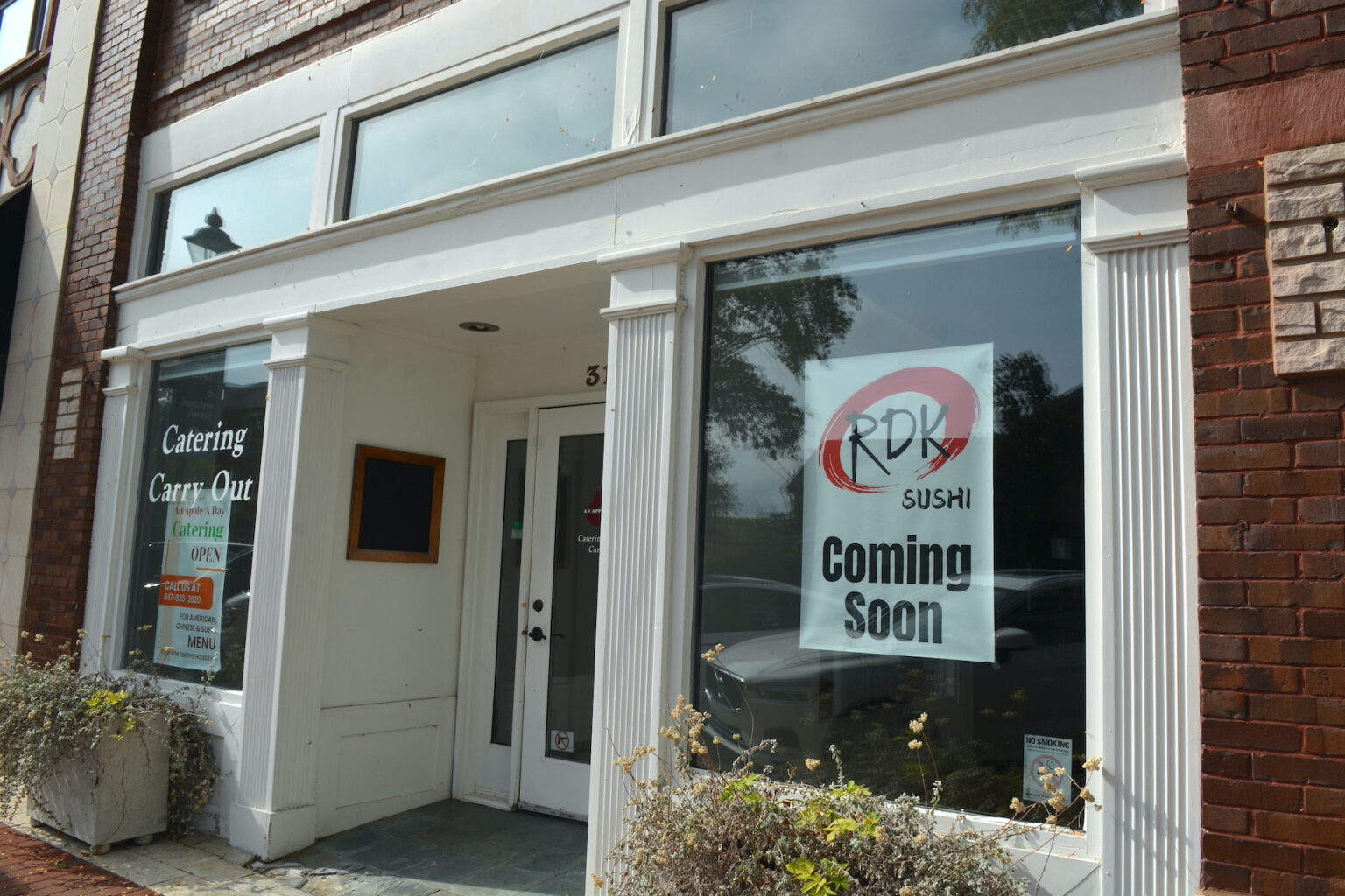 Hometown chef prepares to open sushi restaurant in Glencoe - The Record