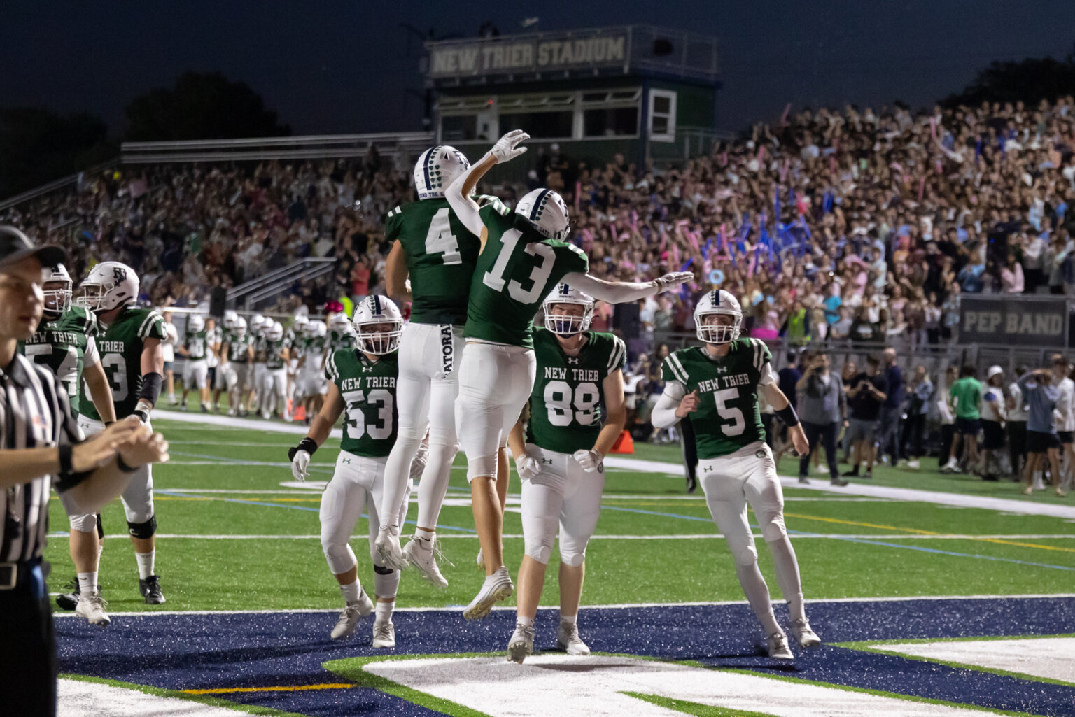 New Trier explodes for 44 points and third win — already more than a ...