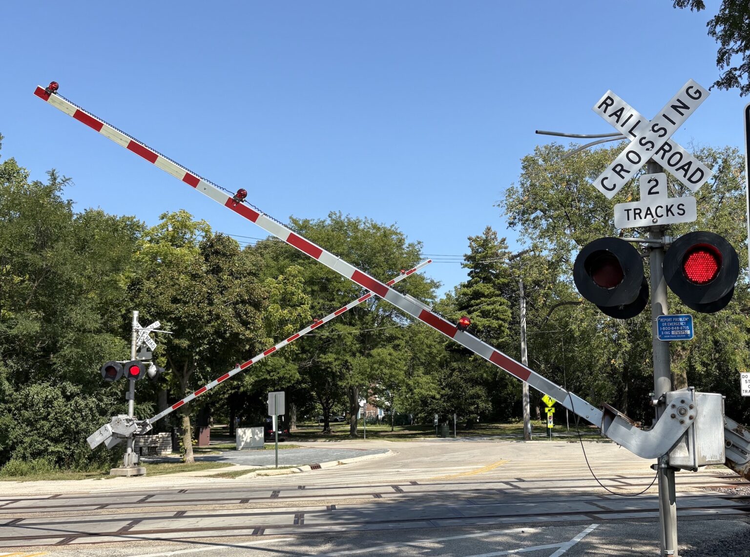 Train striking pedestrian in Glencoe likely an accident, says Metra ...