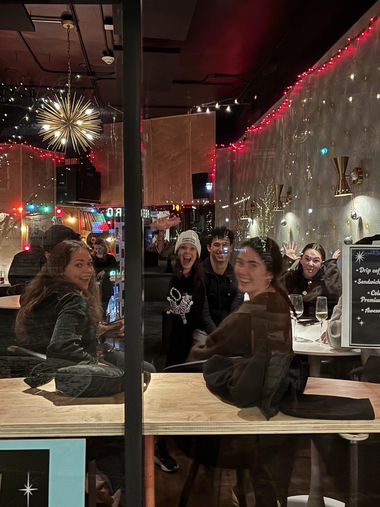 'All-day hangout' Lucky Jackson's is ready for you in Wilmette - The Record